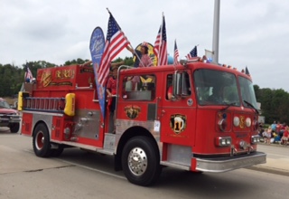 City of West Bend 4th of July Parade 2016 - Washington County Insider