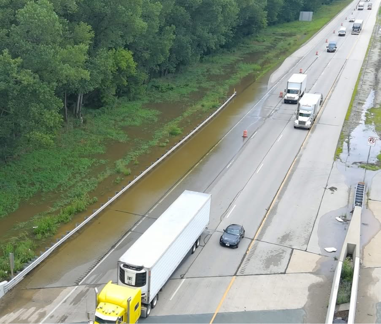 Dive team staging for water rescue in Germantown, Wi